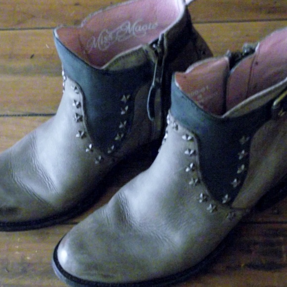 Miss Macie | Shoes | Miss Macie Womens Rogue Bootie Brownblack | Poshmark